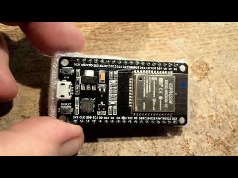 Fixing the ESP32 Wroom 32 Wifi/Bluetooth board.