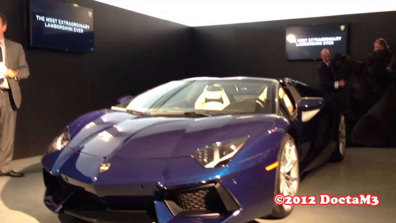 Lamborghini Aventador Roadster Roof Install - autoevolution