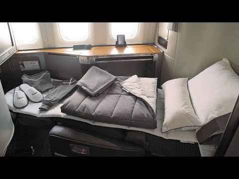 Casper And American Airlines Plane Pillow And Bedding - How To Sleep On ...