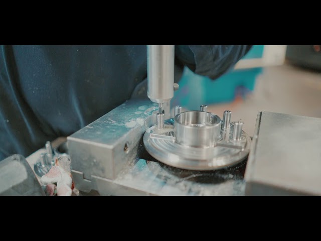 Company – Amt-Precision