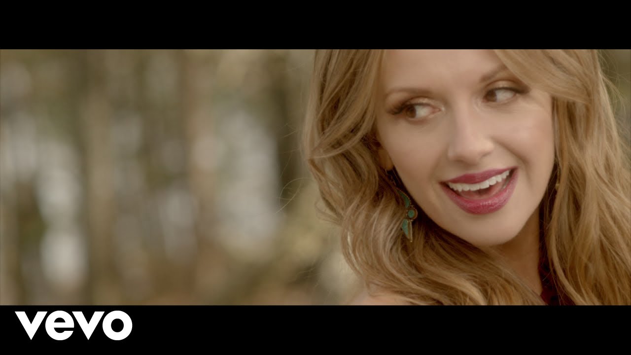 Carly Pearce - Hide The Wine