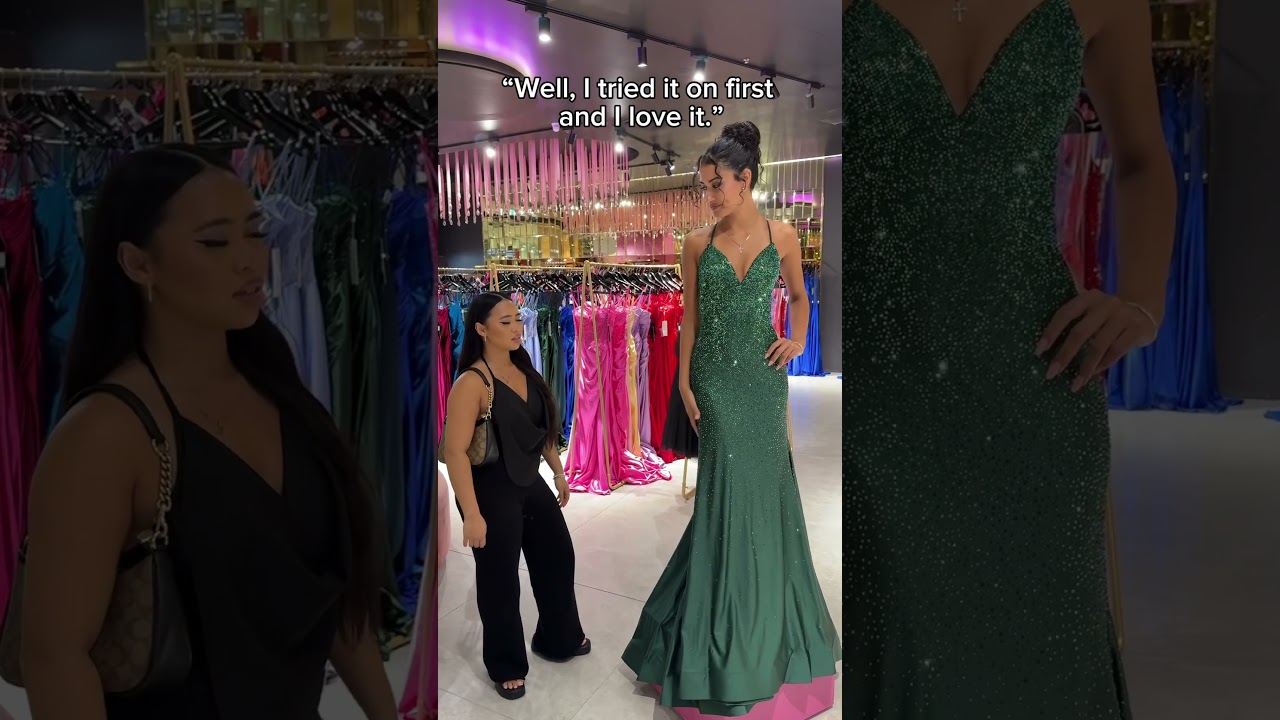 Fighting for P32858😭 #promdressideas #promdress #formaldresses #fashion #promdressshopping