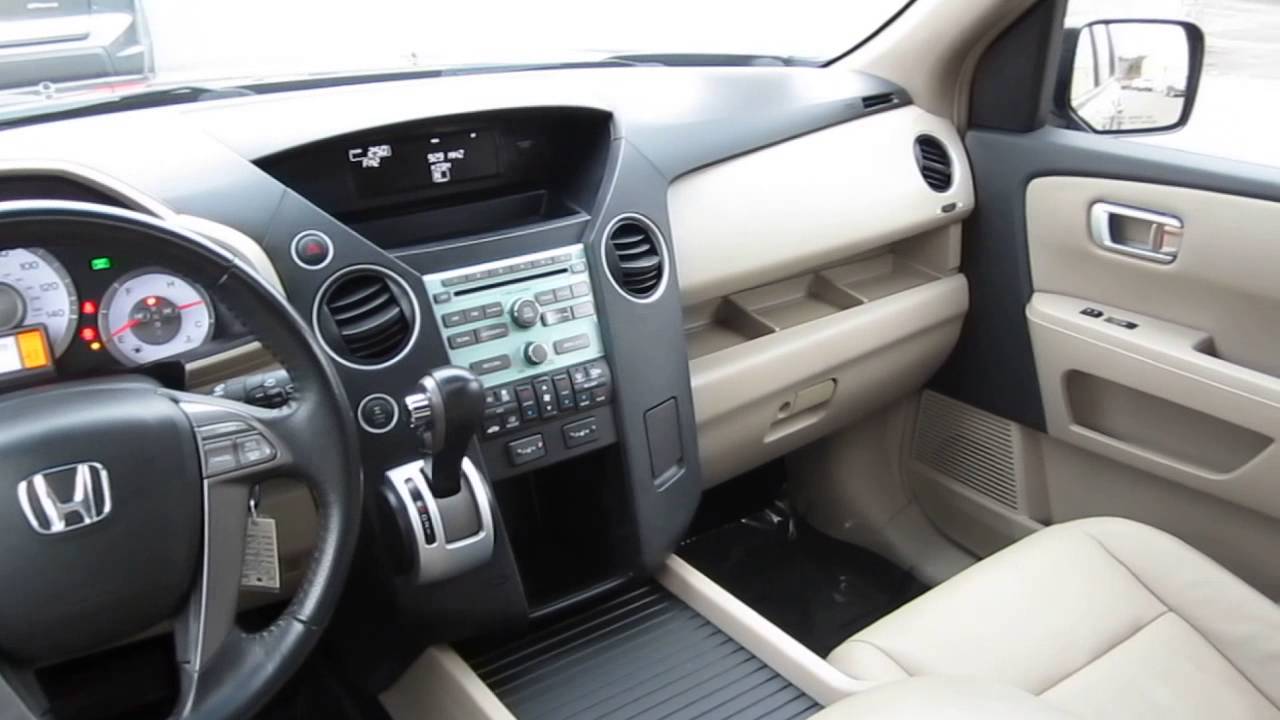 2009 Honda Pilot, Gray - STOCK# B2408 - Interior