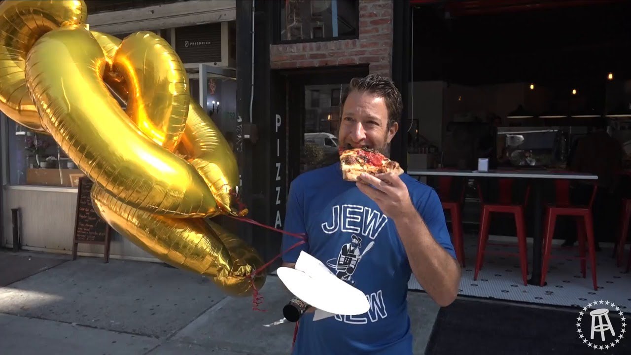 Barstool Pizza Review - Mama's Too (300th NYC Pizza Review)