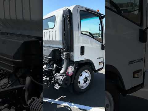 2023 Isuzu NPR HD Gas