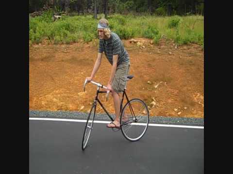 How to Skid and Track Stand on a Fixie | FixieBikeMarket