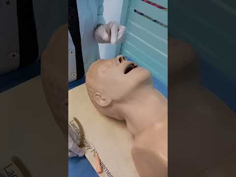 Basic airway insertion #airway #youtubeshorts #shorts #opa