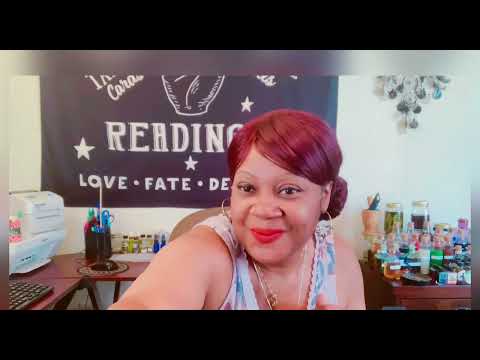 THE CHICKEN FOOT IN HOODOO WITH LADY VASORI GREAT FOR PROTECTION