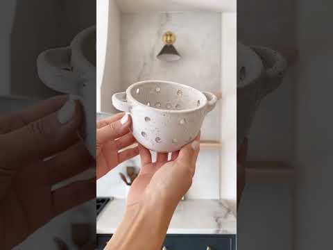 How to style open shelves