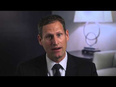 Surgeon Spotlight: Dr. Geoffrey Young - TORS to Treat Tumors of the Head and Neck