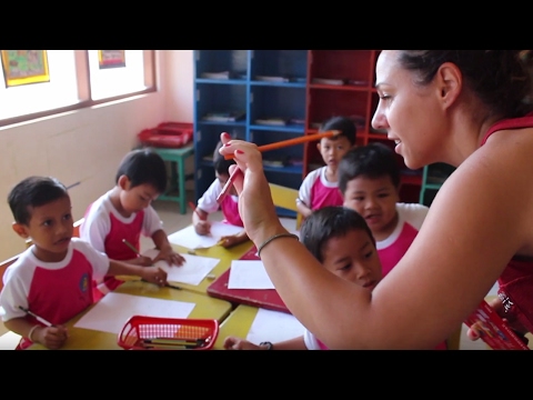 Teaching English in Bali | Canguro English