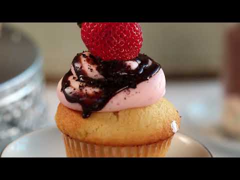 The Queen's Cups - Worcester