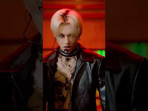StrayKids Maniac Lyrics๐ถ๐ #straykids #felix #leeknow #bangchanskz #felixdeepvoice #maniac #stay