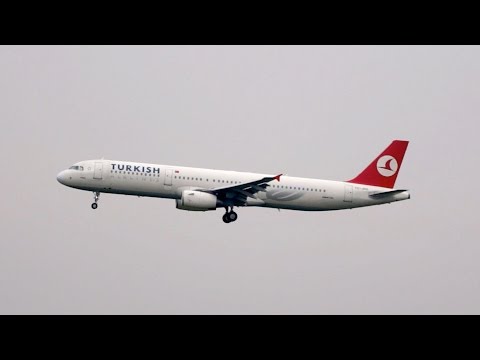 Turkish Airlines Airbus A321-231 TC-JRO arrival at Munich Airport Ankunft München Flughafen