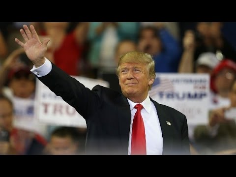 Trump rejects comparisons to Hitler