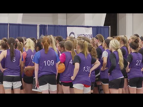 Girls basketball showcase