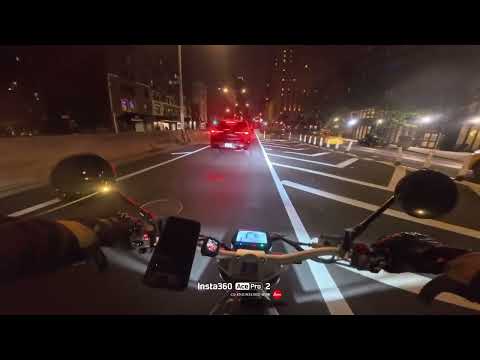 SUMMERTIME IN NYC / Electric Motorcycle LAND Moto District Scrambler