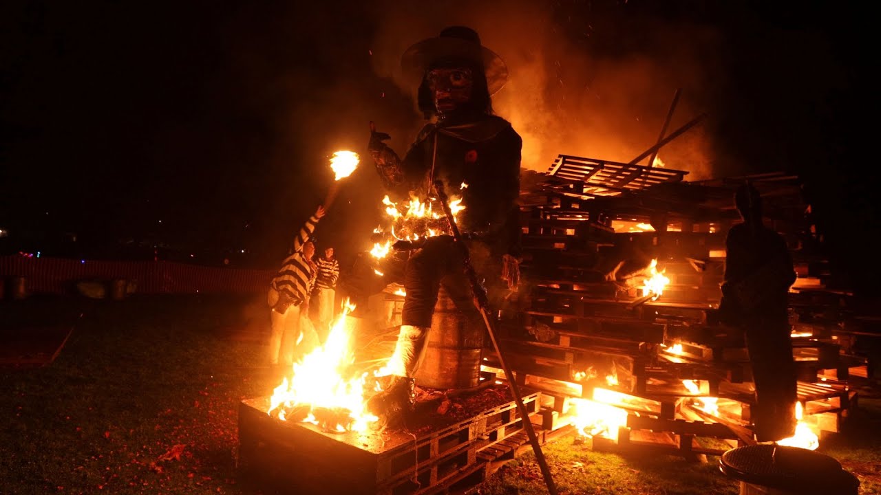 Lindfield Bonfire Society lighting the bonfire and fireworks 2023