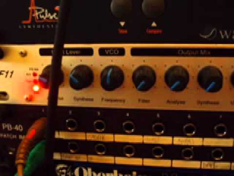 MAM VF11 Analog 11 Band Vocoder | Reverb