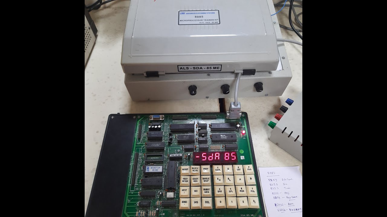 Microprocessor 8085 Trainer Kit Demo