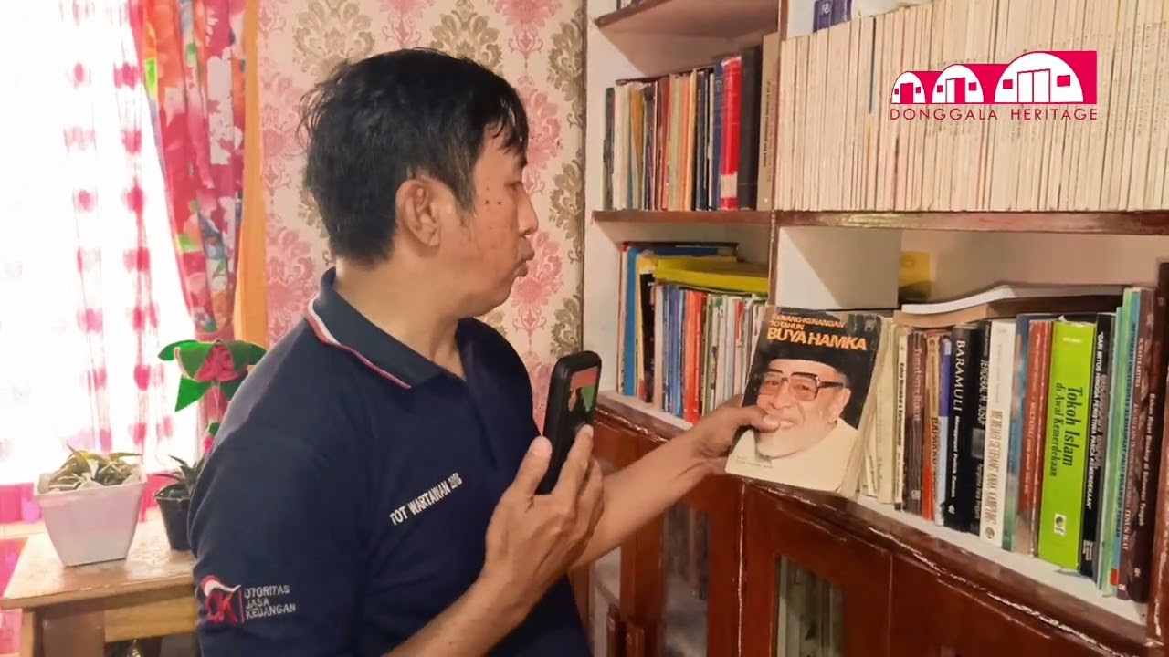 MEREVIEW BUKU BIOGRAFI TOKOH DI PERPUSTAKAAN KELUARGA