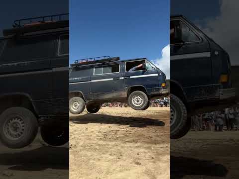 The definition of SEND iT !!! #sendit #jump #campervan #vw #vanagon #carjump #wow