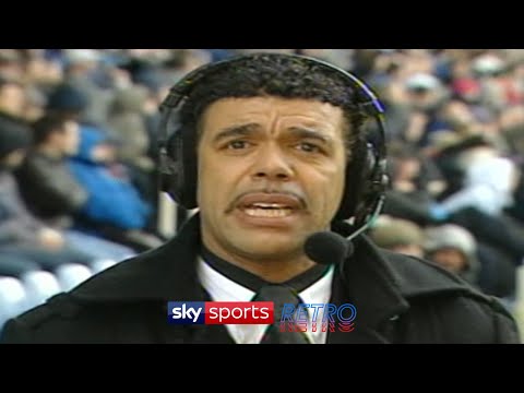 "I don't know Jeff!" - Chris Kamara misses red card