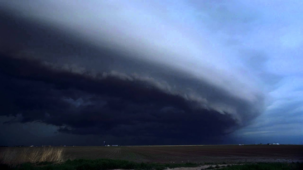 Tornado Alley 3D - IMAX Trailer (HD)