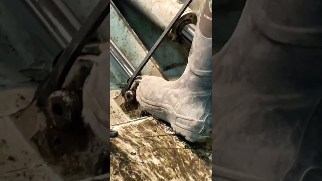 How do you get pins out??