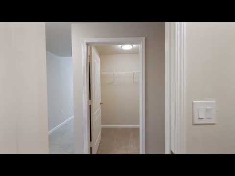 Kings Landing Apartments Creve Coeur MO - kingslandingapartments.com - 2BD 2BA Apartment For Rent