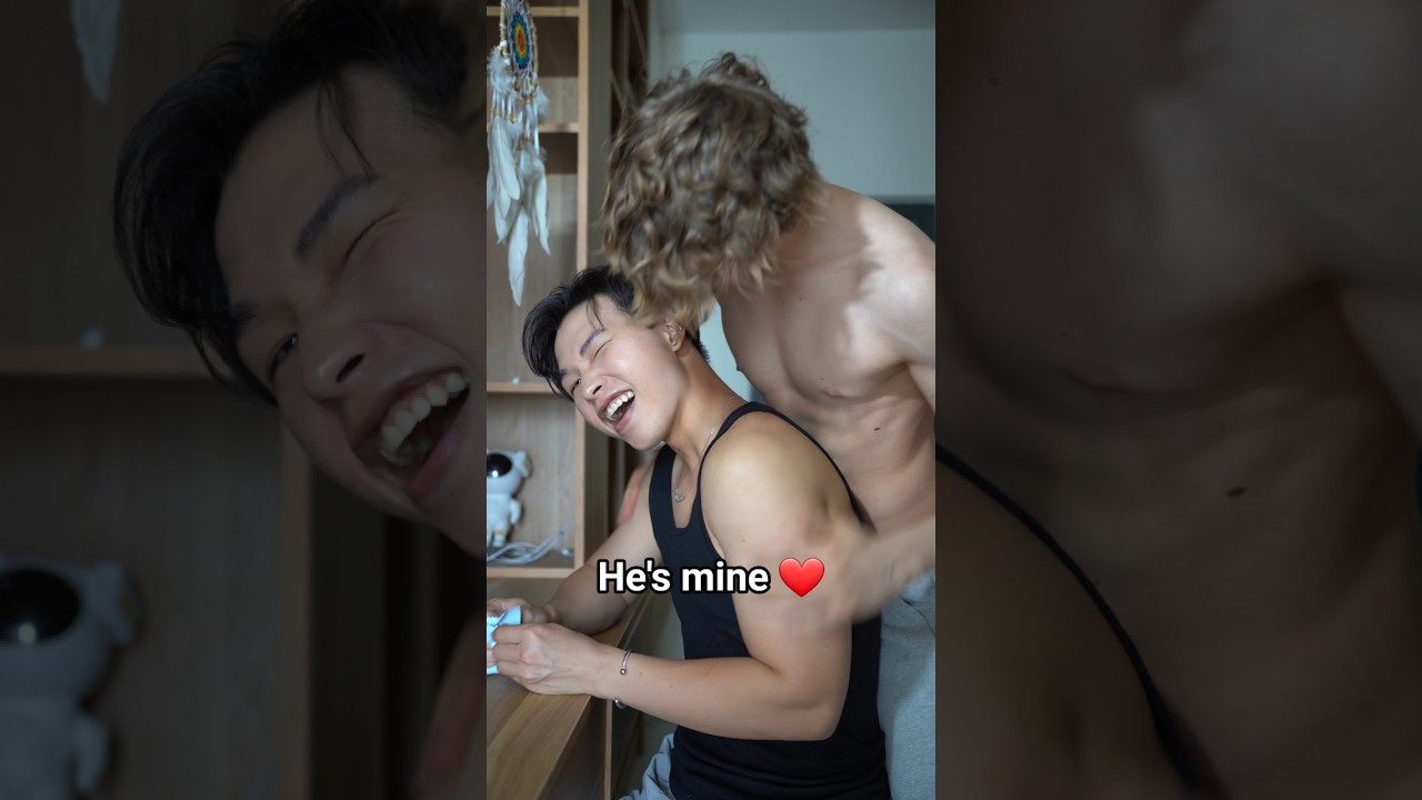 Giving my Boyfriend a SURPRISE HICKEY 😋💕 #couple #bl