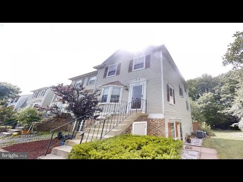 4145 Pleasant Meadow Ct, Chantilly, VA Presented by Kashif Rasul.