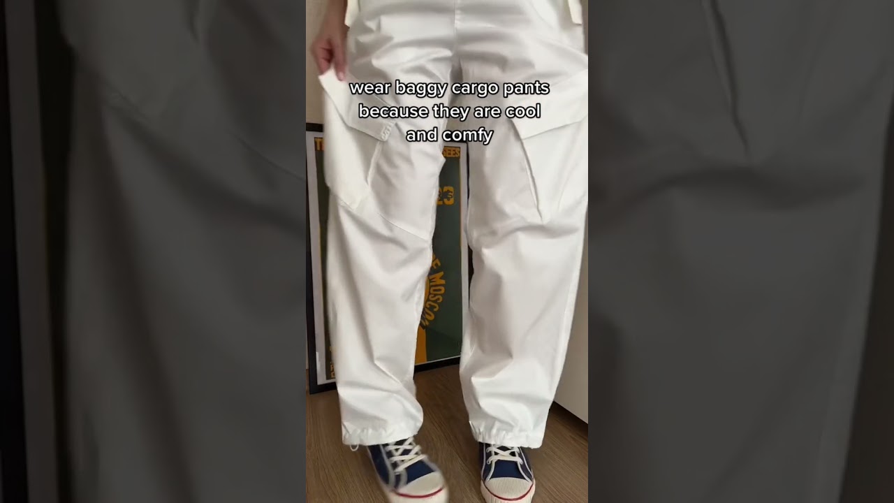 White cargo pants by Foxylab NY 🦊 #shorts #short #cargo #ootd #fashionbrand