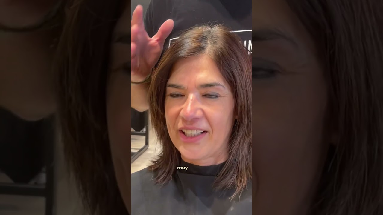 A spectacular change that enhances beauty, returning to her color, tan, and with a bob cut✂️