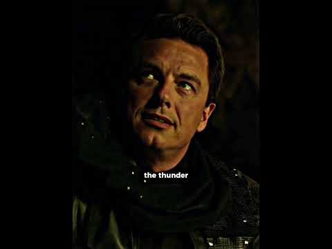 Barry returns to save Team Arrow #shorts