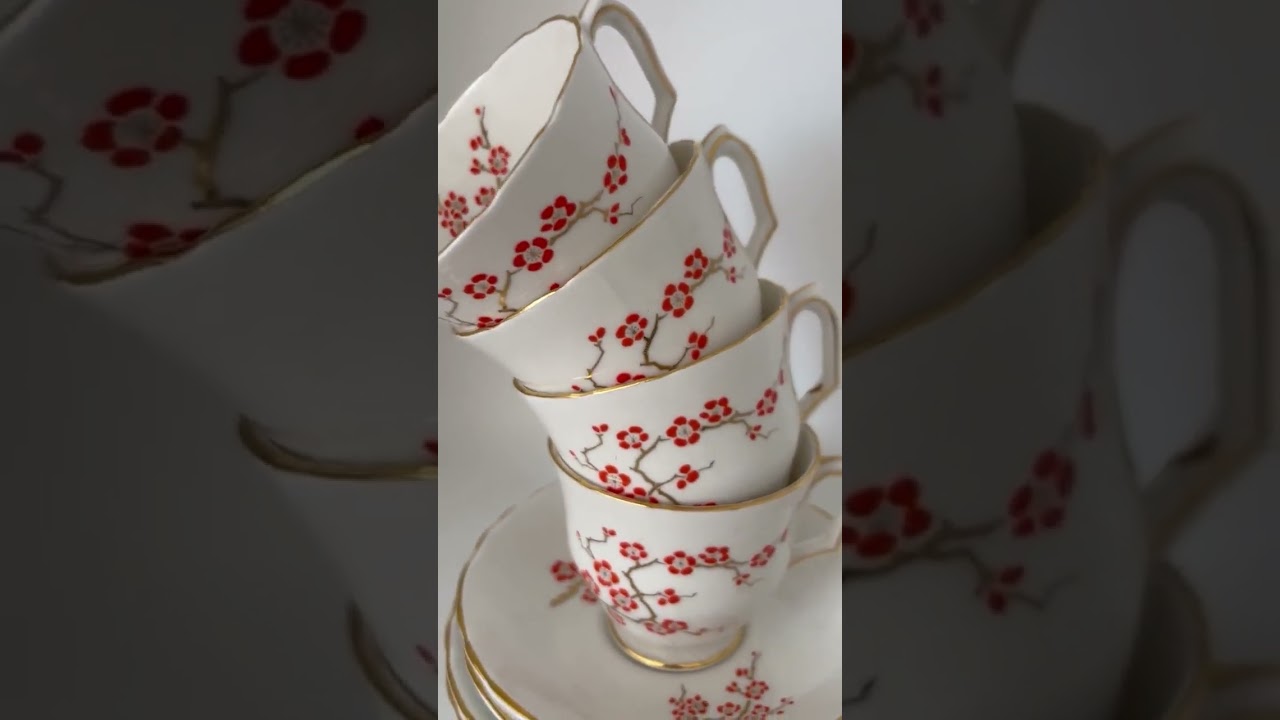 https://vintageenglishteacup.etsy.com/listing/1675541443