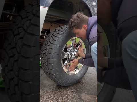 Building the BEST looking 7.3 Powerstroke F350 in 59 seconds | DriveHub