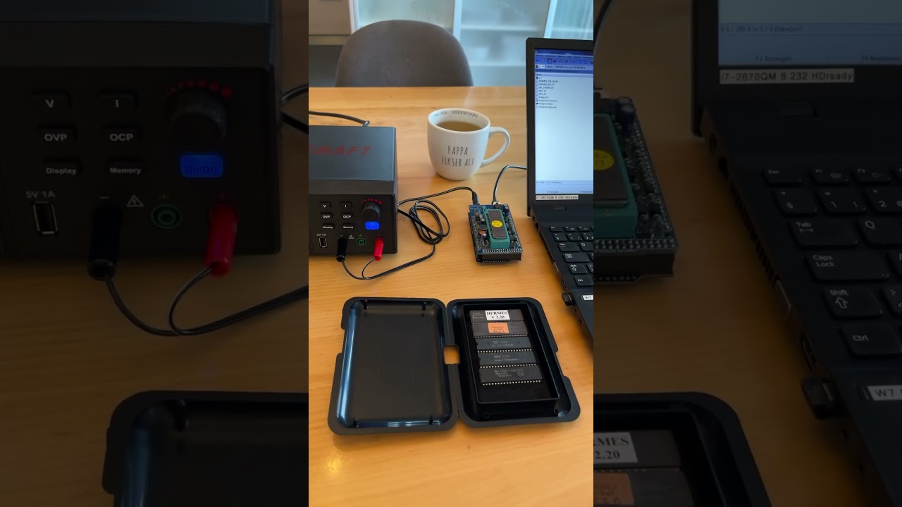 Sinclair QL IPC 8049 Firmware read out! #qlis40