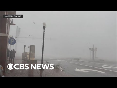 Storm chaser follows Ian as it destroys homes, roads and power lines in Florida