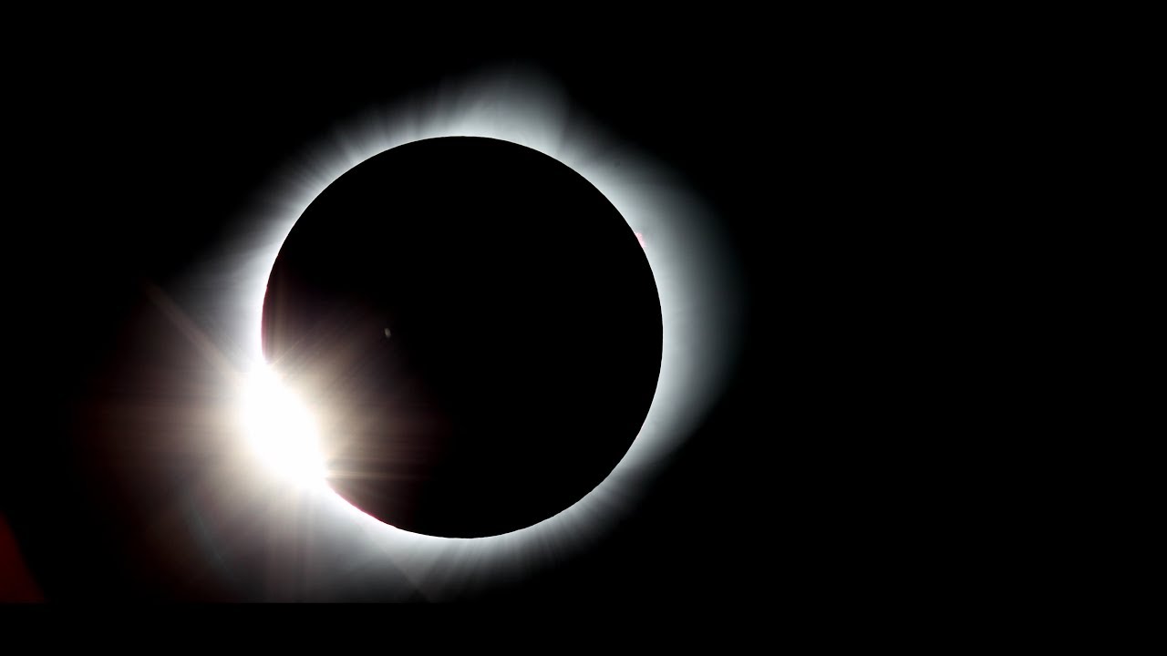 The Great American Eclipse: Totality (4K)