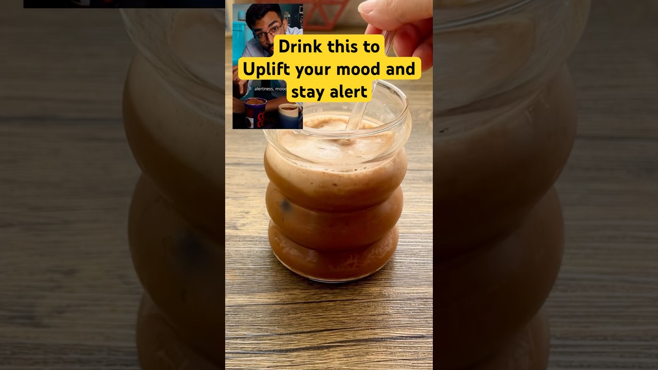 Mix cocoa powder to your morning coffee to uplift your mood and stay alert #coffeebenefits  #cocoa