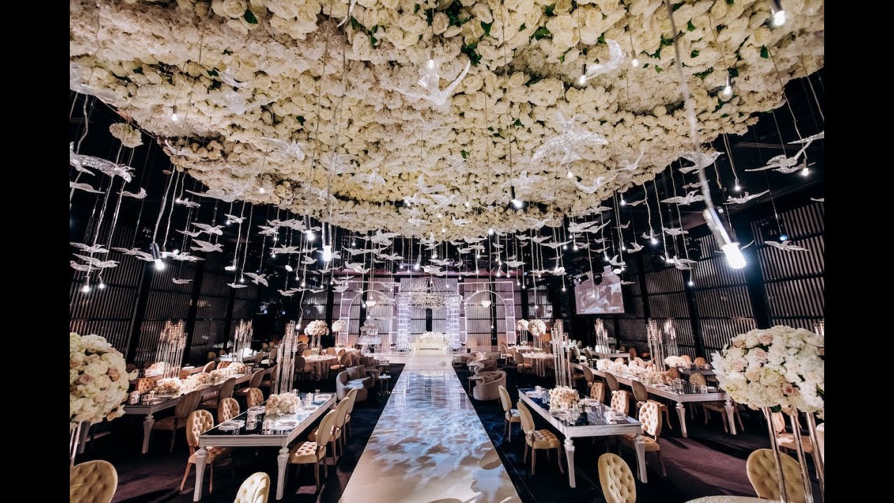 Armani Wedding, Burj Khalifa - Luxury Wedding Planners in Dubai