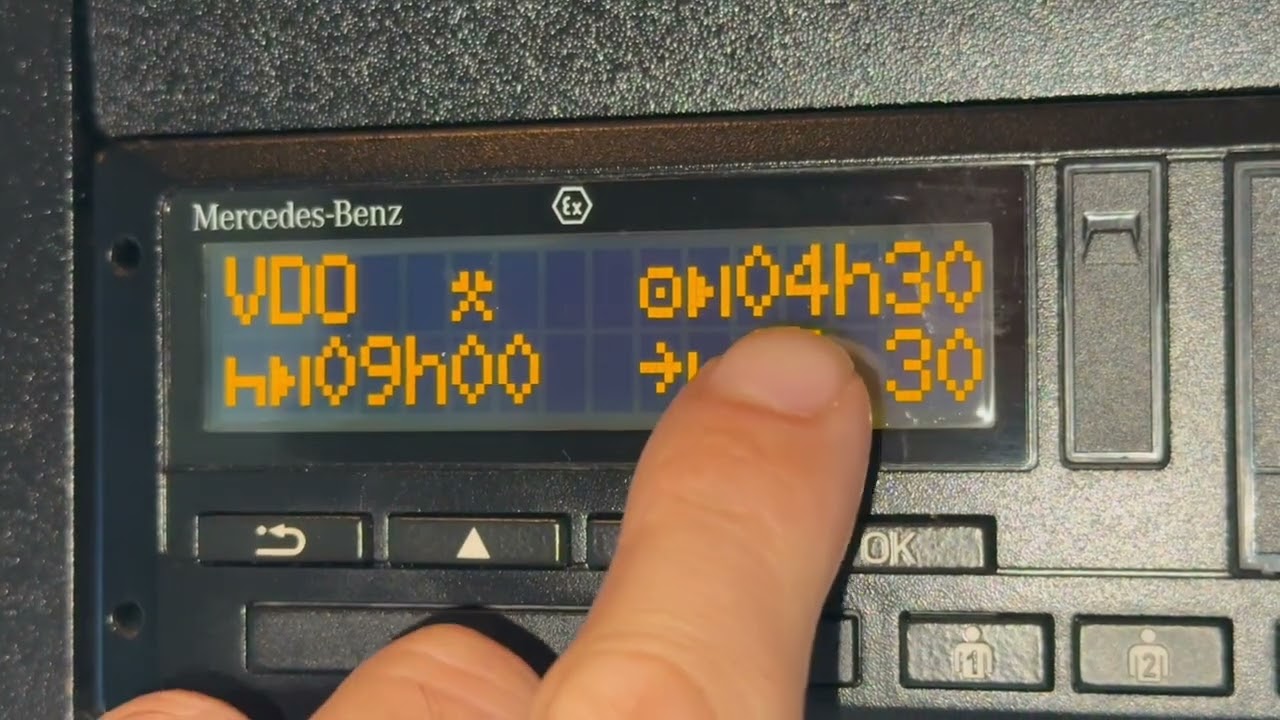 Tachograph screens explained (VDO / Actros)