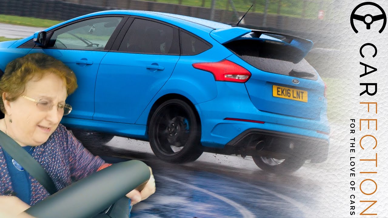 Mum Tries to Drift 2016 Ford Focus RS, Hilarity Ensues - autoevolution