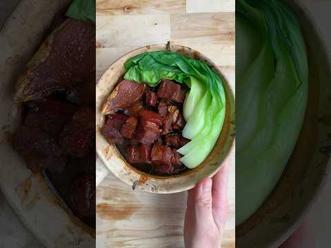 a classic Shanghainese dish 🤤 #food #shorts #recipe