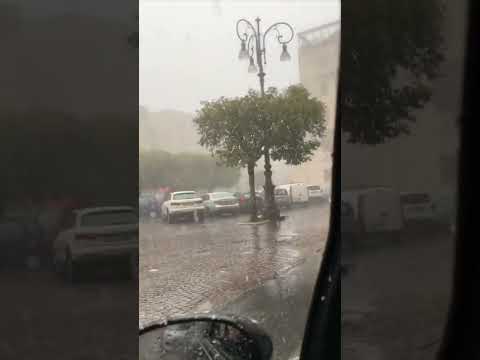 Apocalypse in Italy! Serengo is closing! God save people!