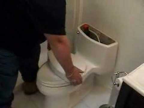 Plumbing Training - The Power Flush Toilet