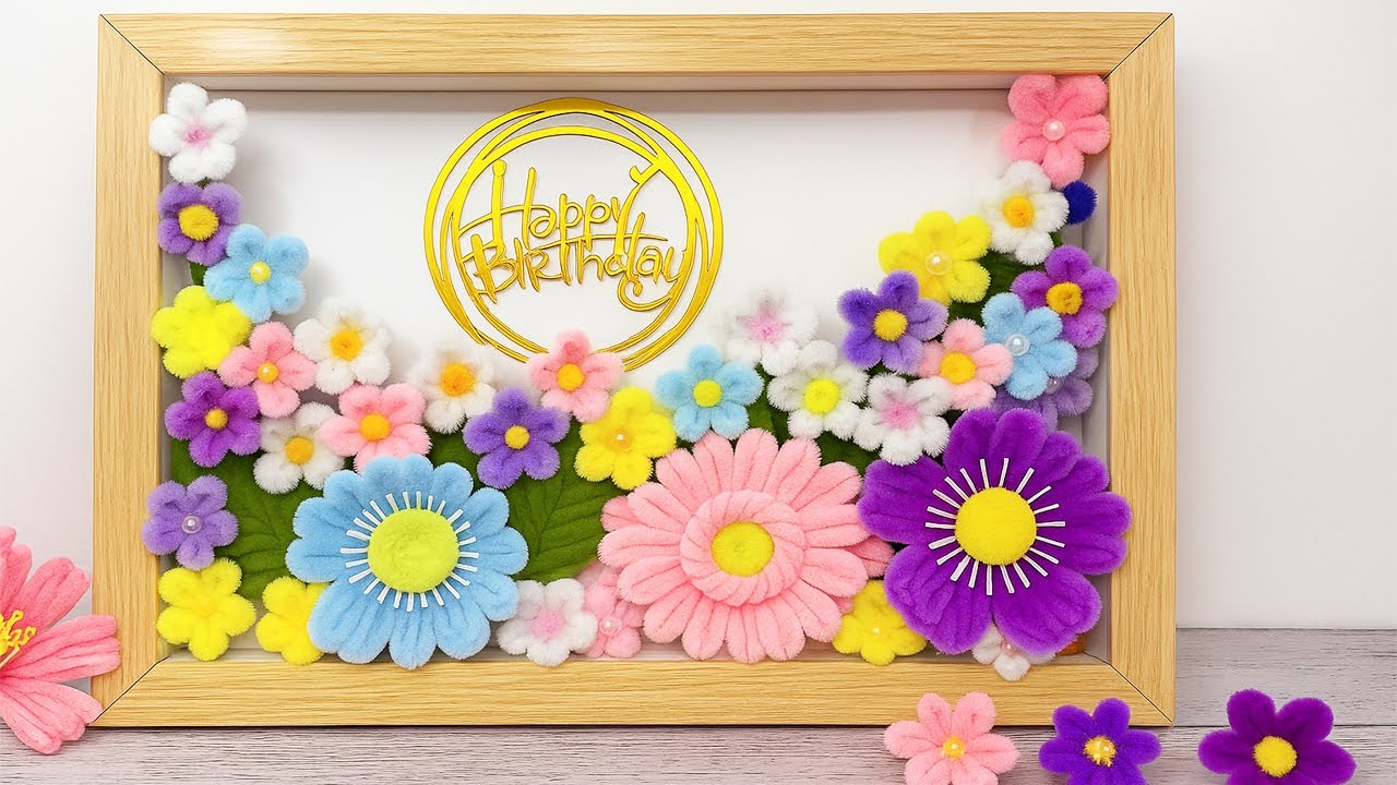 Beautiful Handmade Pipe Cleaner Flower Frame Making Tutorial - Handmade Gift Ideas - DIY Flowers