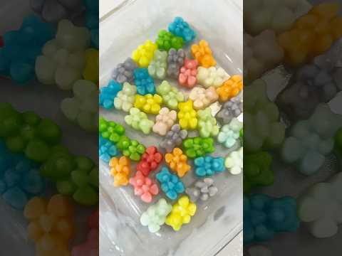 Frozen Gummy Bears π§ΈβοΈ #gummybear #candy #summerrecipes #recipe #viralvideo #satisfying #fyp