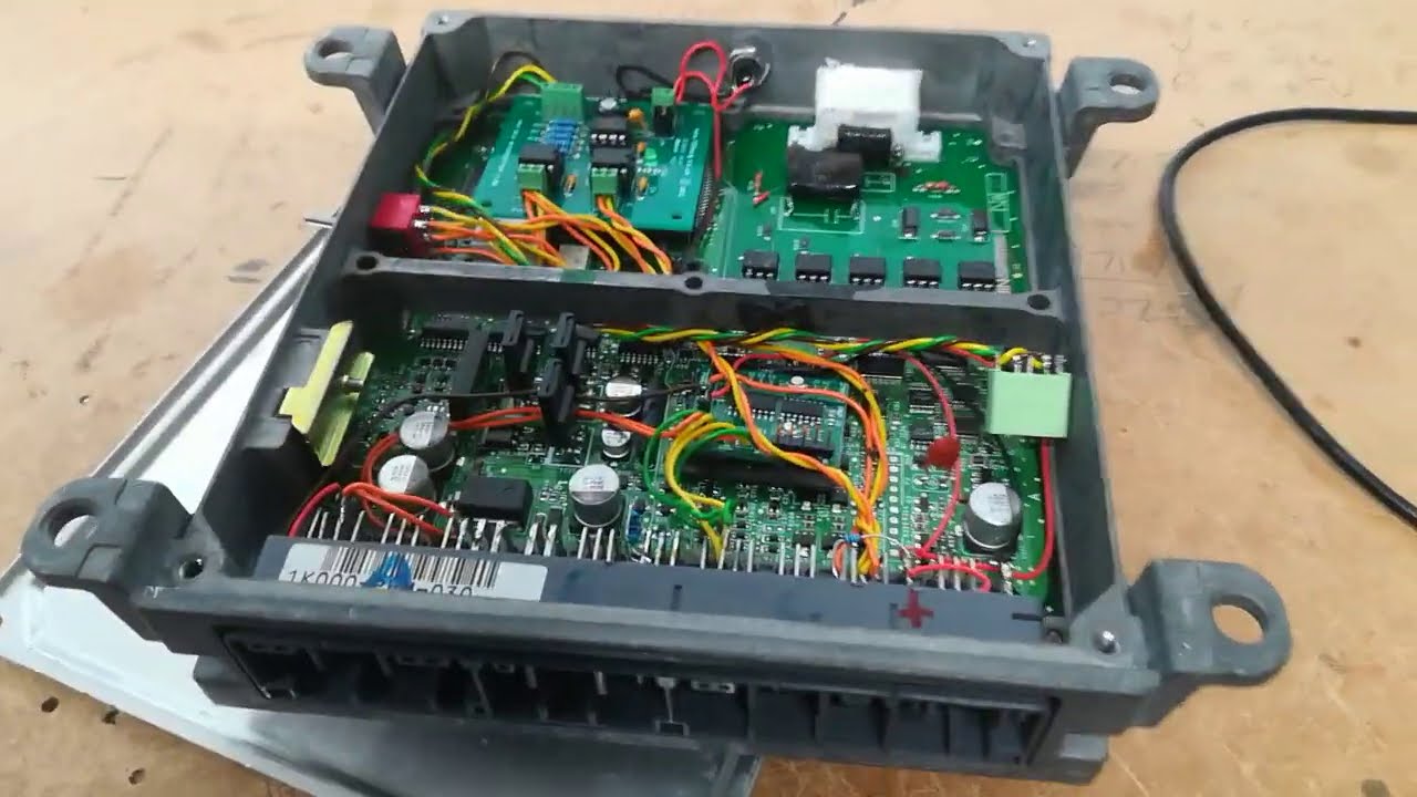 Pickit2 programming gadgets